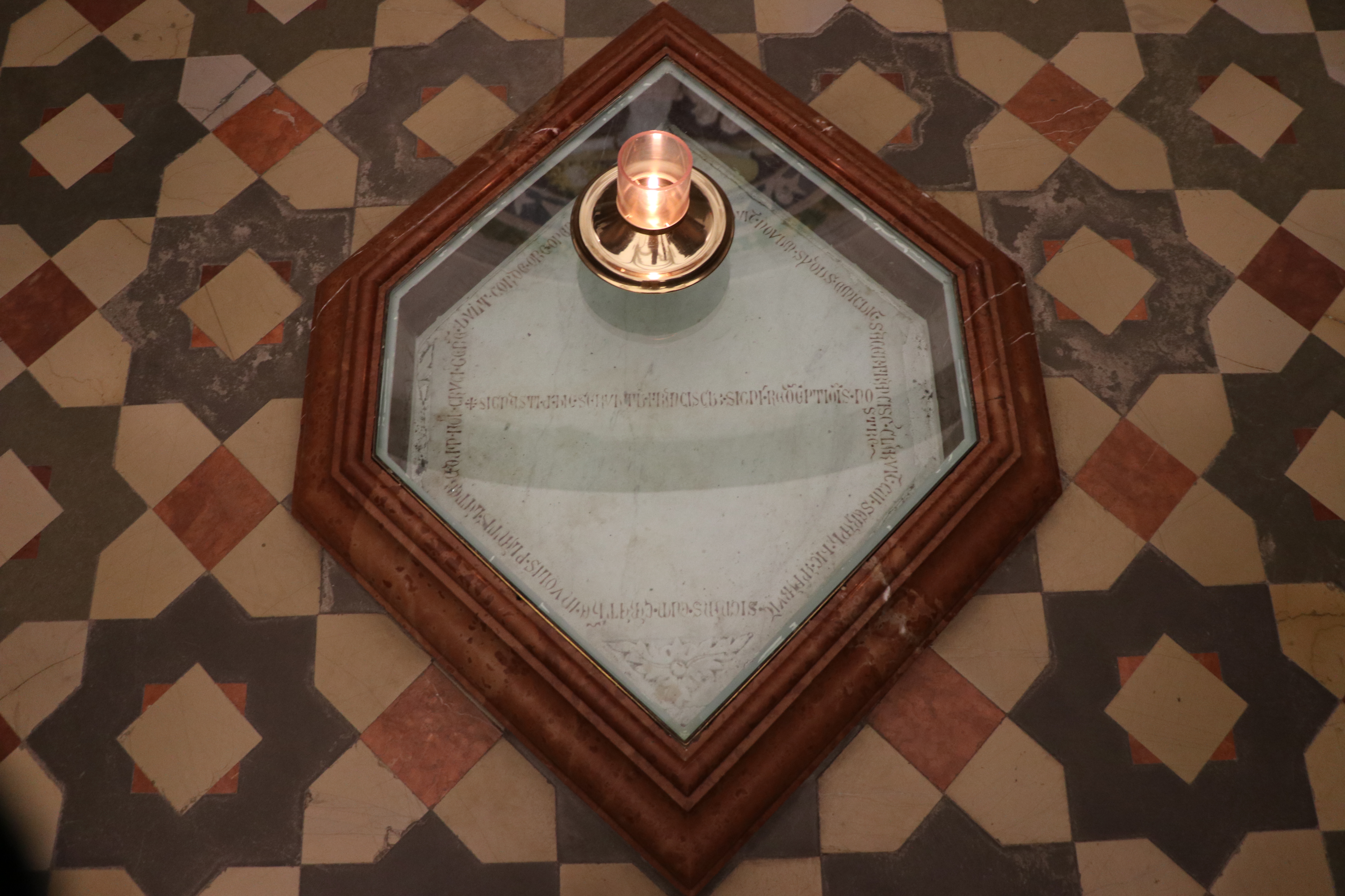 Assisi: Logo Selected for 800th Anniversary of the Death of St. Francis ...